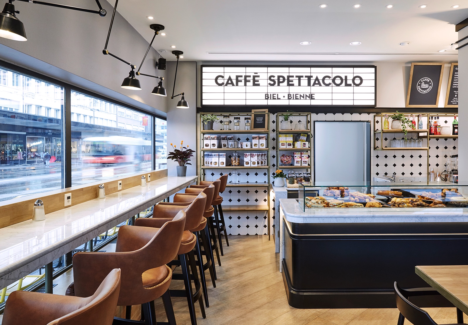 Caffè Spettacolo: 20 years of quality coffee and innovation — Valora ...